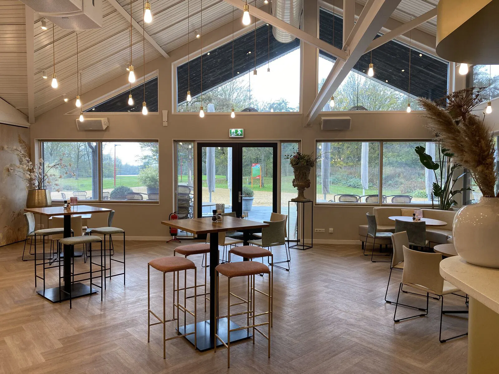 Abel grand cafe restaurant Poortugaal